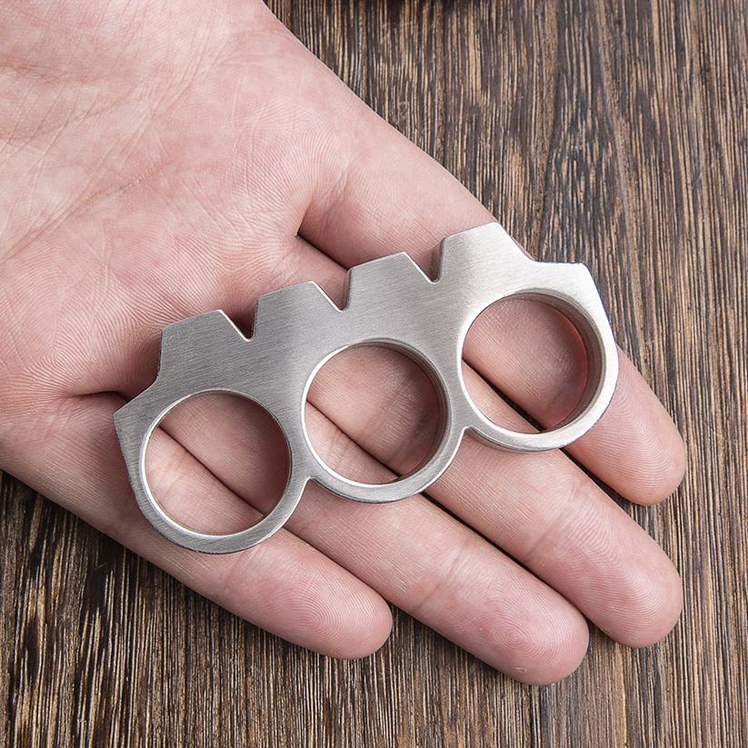 Brass Knuckles Paperweight – Cakra EDC Gadgets