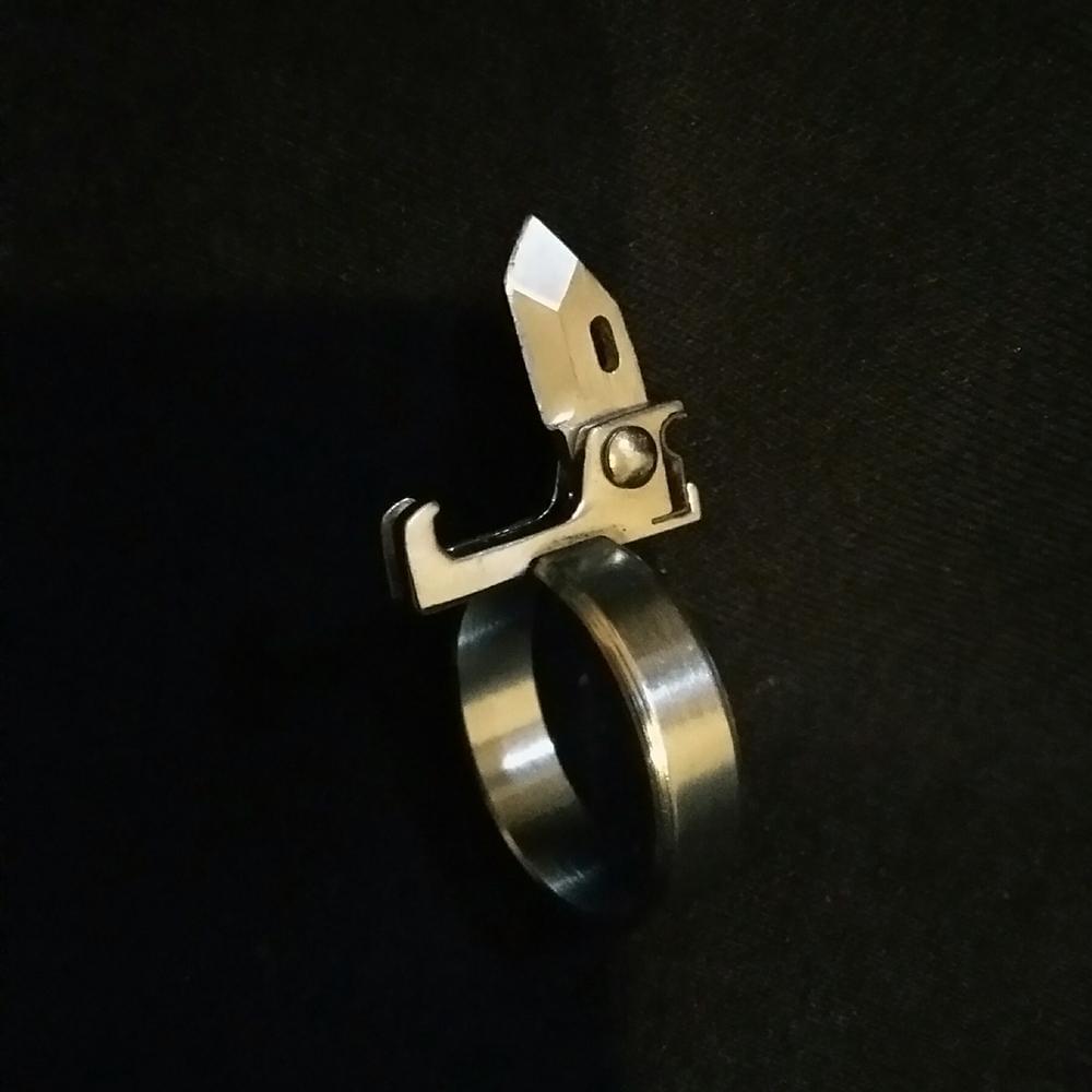Folding Brass Knuckle Knife Ring – Cakra EDC Gadgets