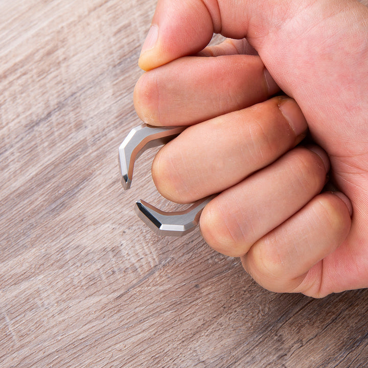 One Finger Brass Knuckles – Cakra EDC Gadgets