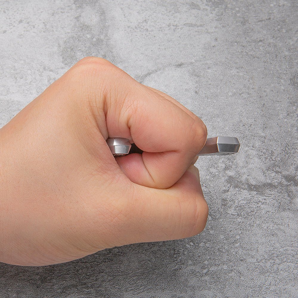 Self Defense Jewelry – Cakra EDC Gadgets